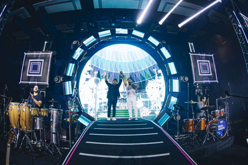 Bruno & Marrone, Enzo Rabelo e Dino Fonseca: 'Inevitável - A Festa ...